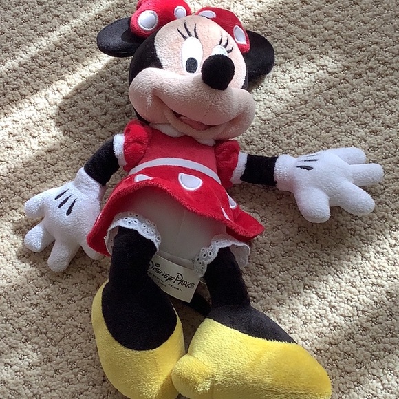 Disney | Toys | Minnie Mouse Medium Plush Stuffed Animal | Poshmark